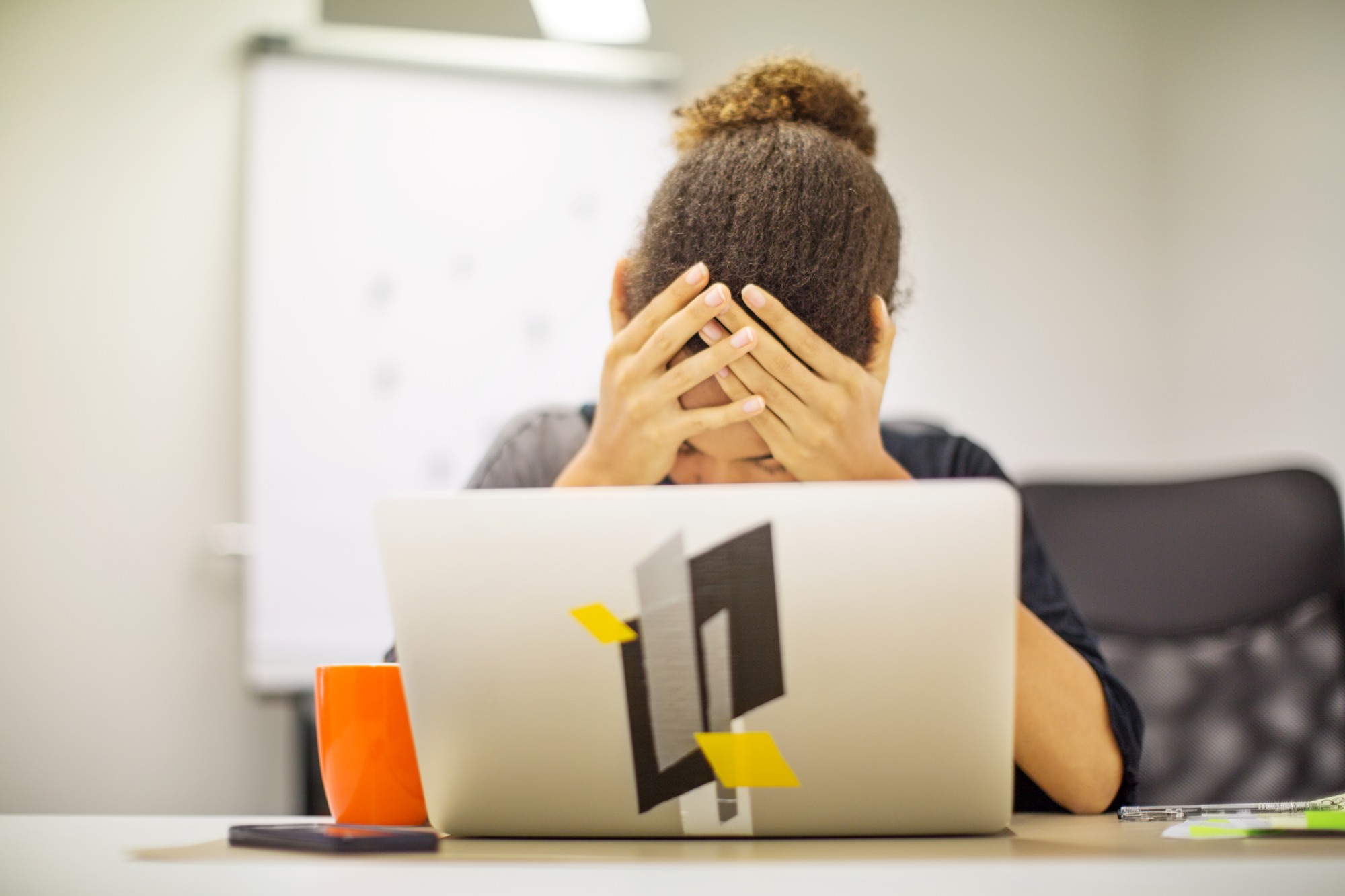 Por que a incerteza no ambiente de trabalho pode ser problemática e ...