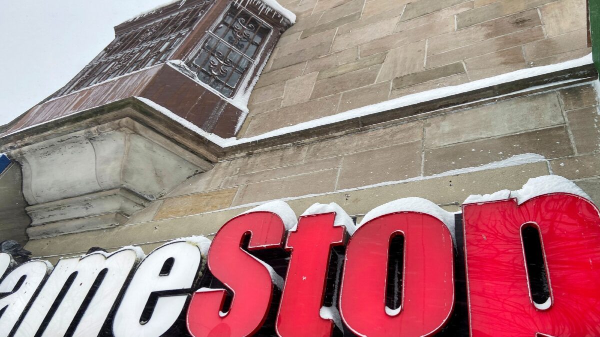 Saga da GameStop deve reacender fiscalização sobre fundos de hedge nos EUA