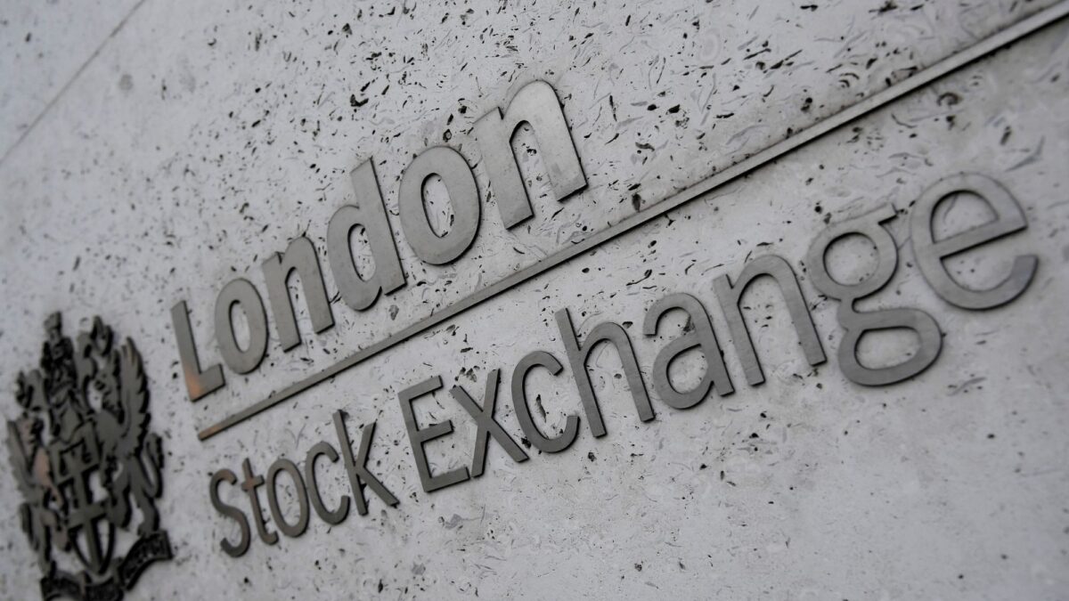Empresa de segurança cibernética, Darktrace dispara em estreia na Bolsa ...