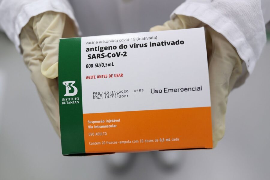 Butantan entrega doses da CoronaVac diretamente a Estados após fim de ...