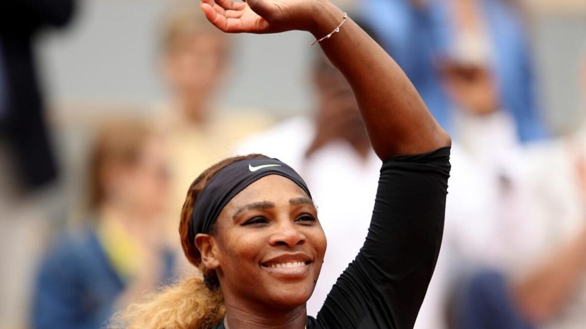 Serena Williams adia aposentadoria com vitória na primeira rodada do US ...