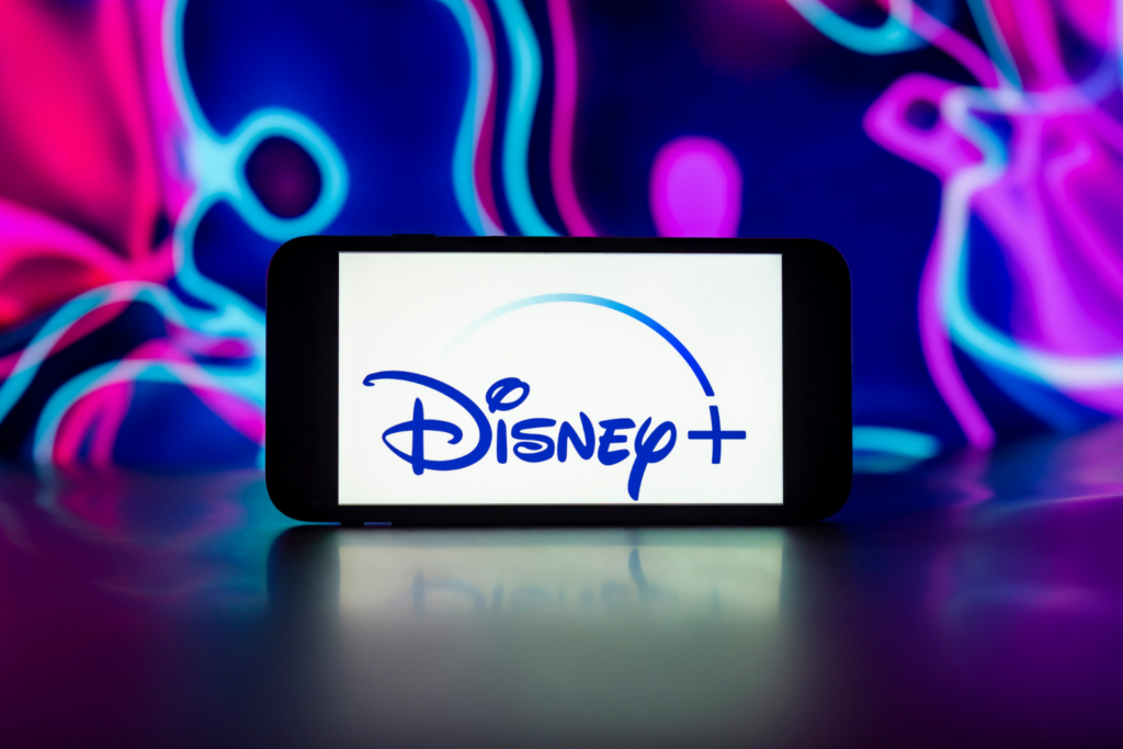 Disney Supera Previsões de Lucro com Impulso de Streaming e Parques