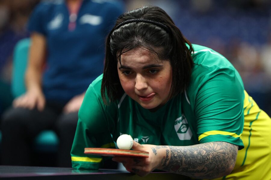 Bruna Alexandre, do tênis de mesa, é 1ª atleta paralímpica do Brasil na ...