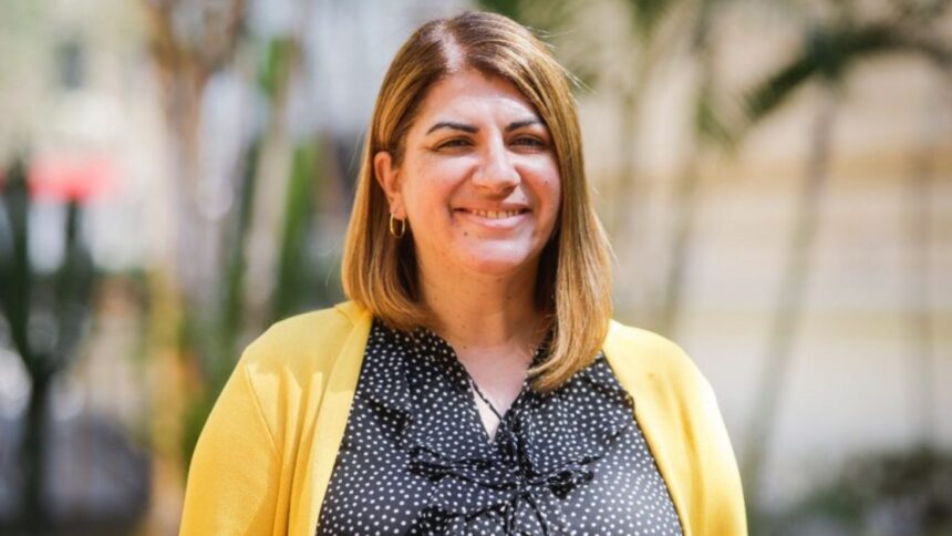 Brasileira Débora Garofalo É Eleita Professora Mais Influente do Mundo