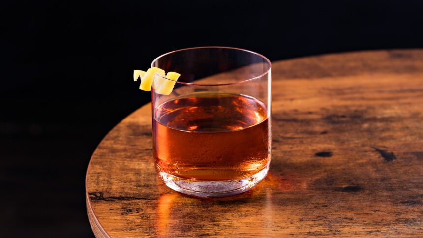 Drink da Semana: Sazerac, o Símbolo de Nova Orleans Que Sobrevive Há ...